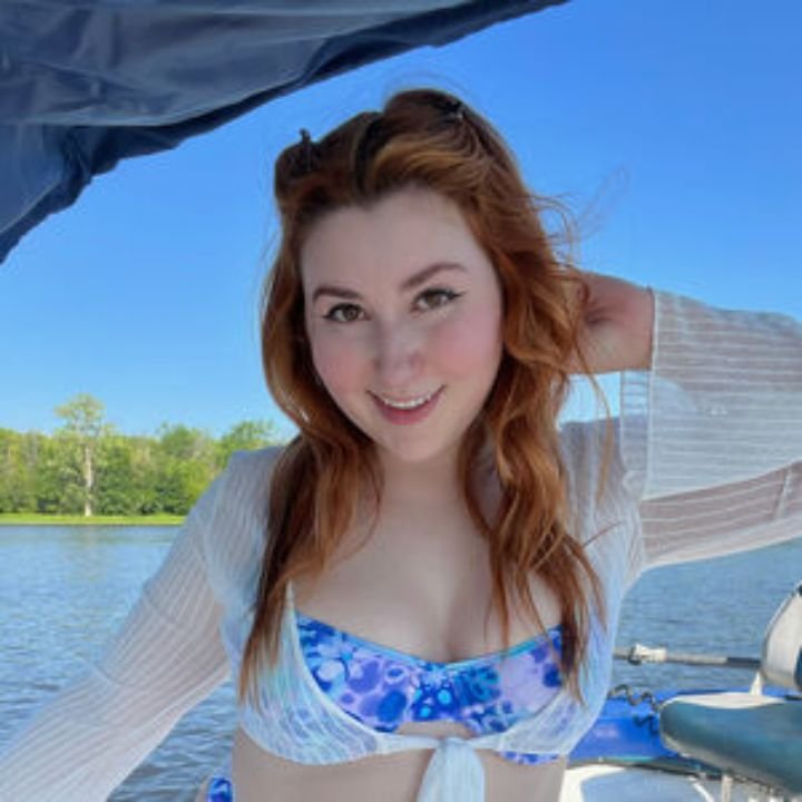 Isla Moon The Rise of a Social Media Star on OnlyFans - Motherless